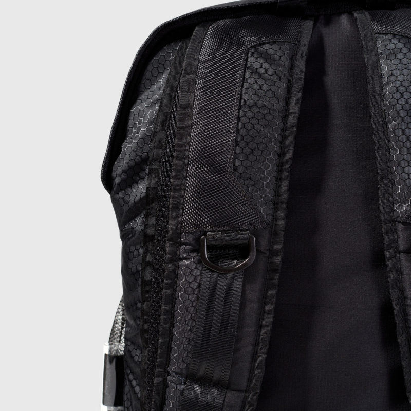 Solid State Backpack - SYMA. Utilized