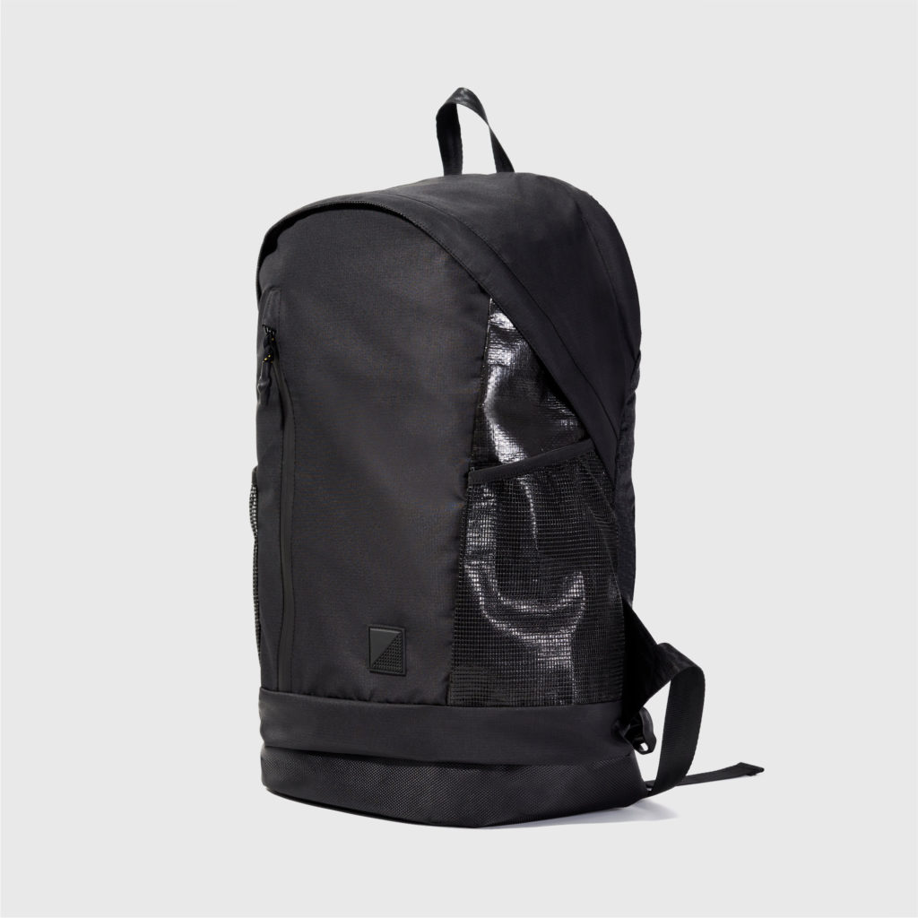 Solid State Backpack - SYMA. Utilized