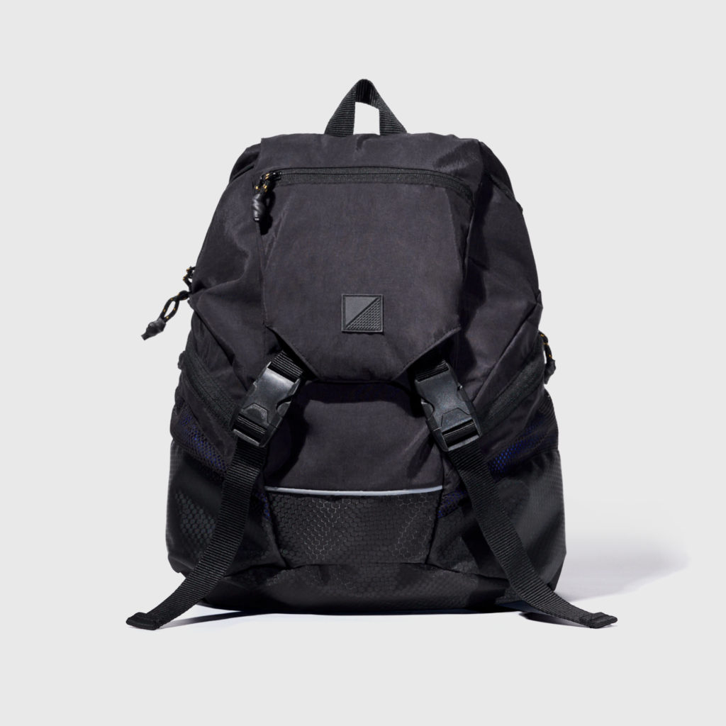 Form Backpack - SYMA. Utilized