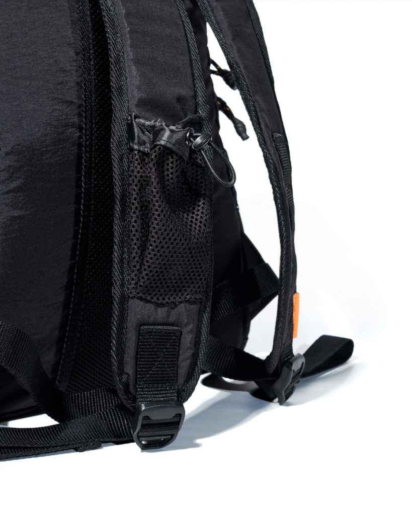 Form Backpack - SYMA. Utilized